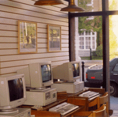 IBM-Compatible – New Media Museum